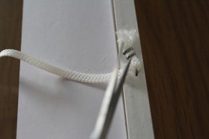 How to make a Christmas bauble frame - Mouths of Mums