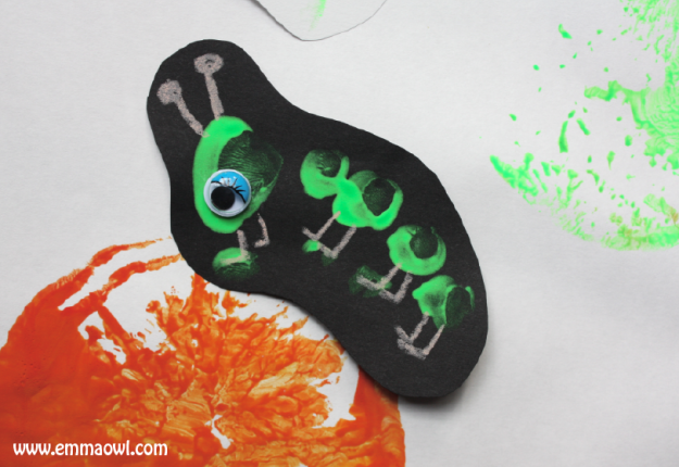 Toe print caterpillars - Arts, Crafts and DIY