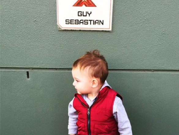 Hudson and Archer Sebastian steal the show at their uncle's wedding ...