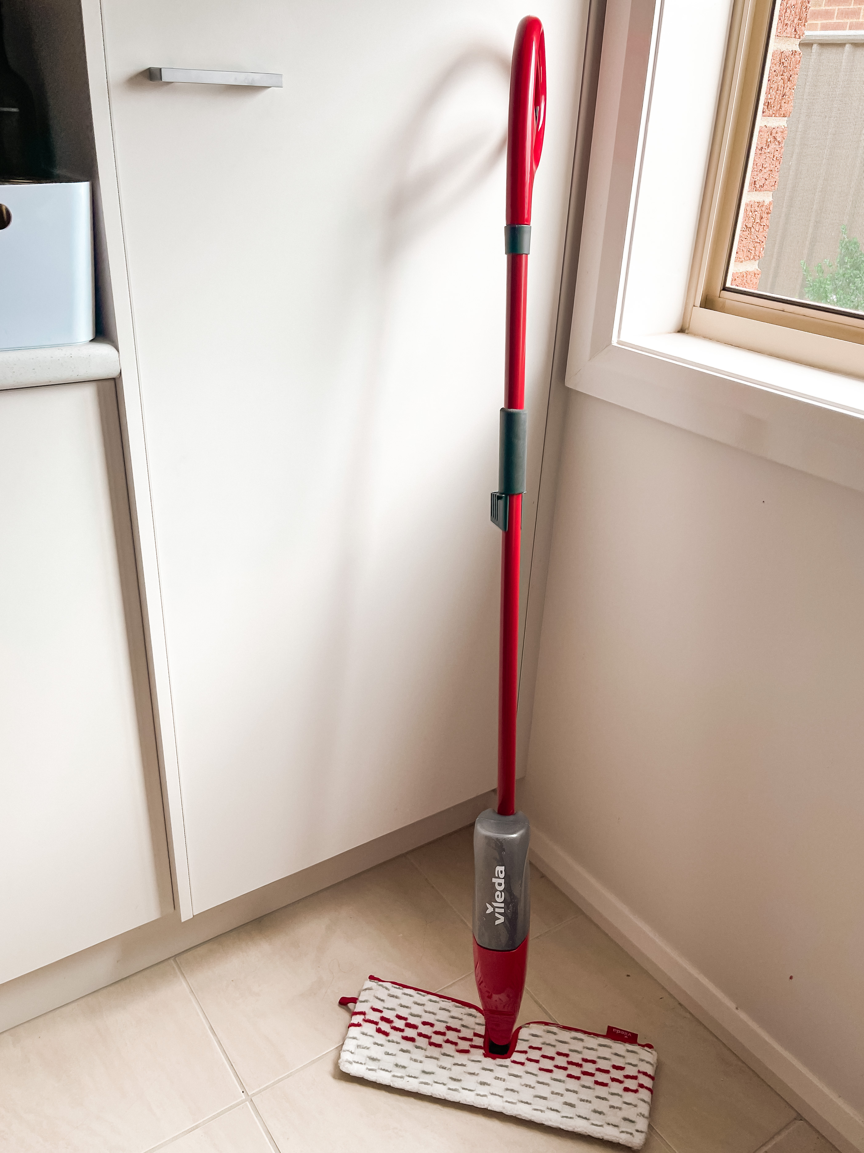 Vileda ProMist Max Flip Spray Mop Product Review