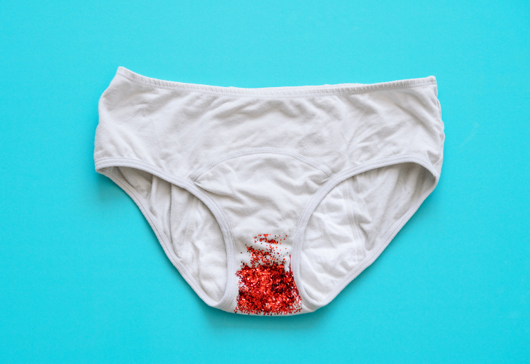 Woman Who 'Free Bleeds' Says It Makes Her Periods 'Orgasmic' - Mouths ...