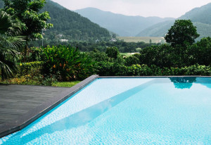 Magnesium Pool Benefits: 9 Reasons To Dive Right In - Mouths of Mums